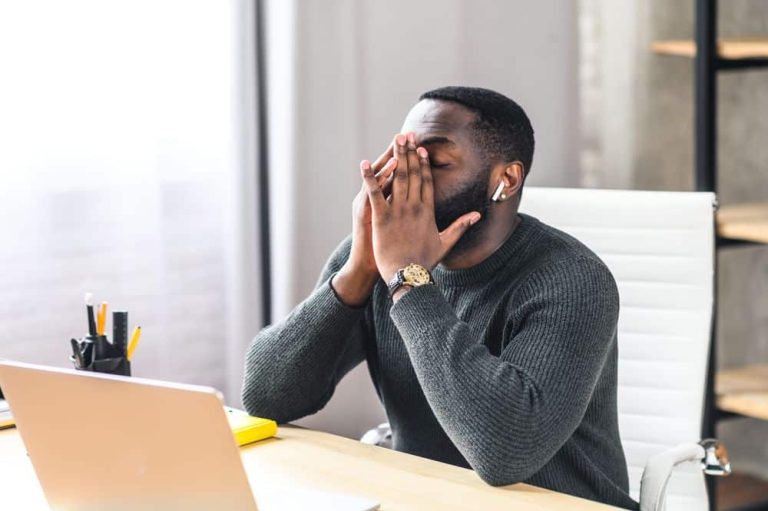 What To Do If You Hate Your Job - Amazing Workplace