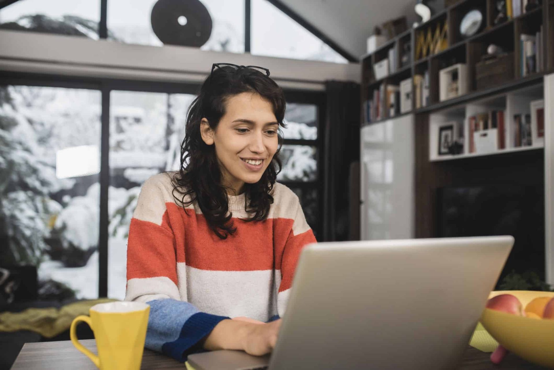 Tips to Stay Productive in the Winter Months - Amazing Workplace